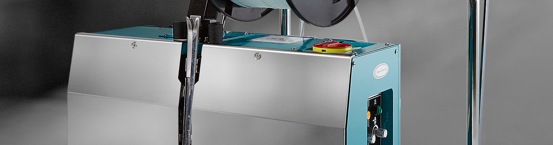 Semi Automatic Strapping Machines - Packer